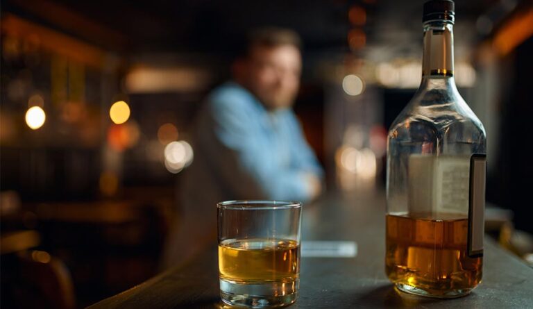 Alcohol Use Disorder: Signs, Effects & Treatment in NJ